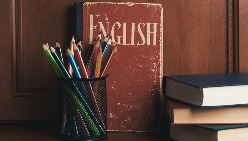 9 Easy Tips To Improve Your English Speaking | EducationFF
